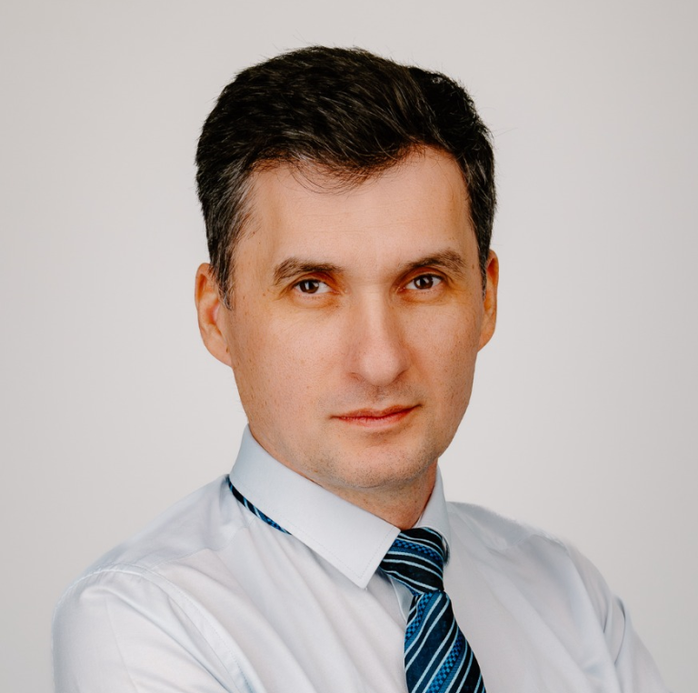 robert_gabriel_lupu_tuiasi – Facultatea de Automatică și Calculatoare